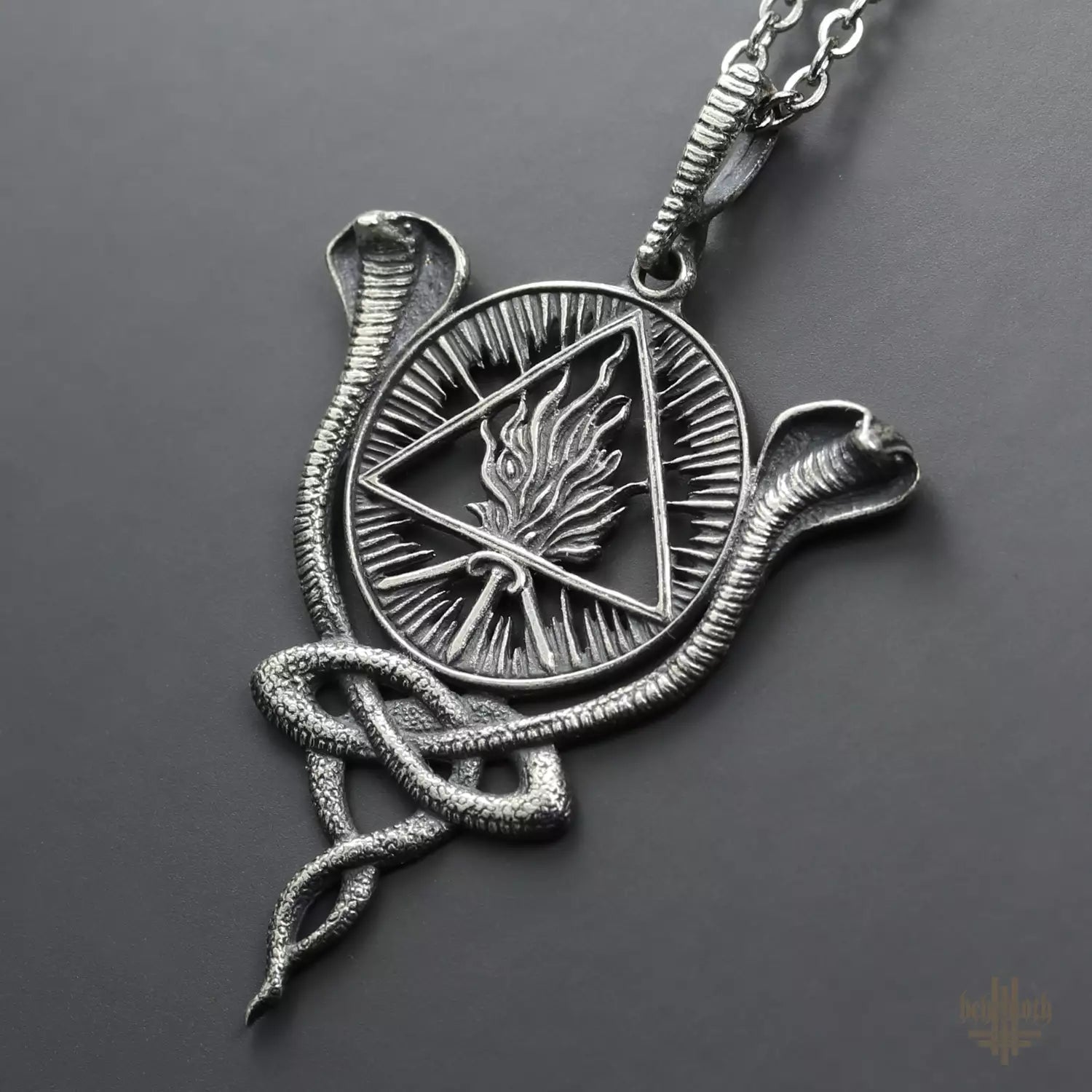 Naszyjnik Behemoth „The Unholy Trinity Stand” ze srebra próby 925